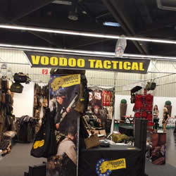 【大人の社会科見学・番外編】IWAのブースができるまで！（Voodoo Tactical編） | さばなび | サバゲー