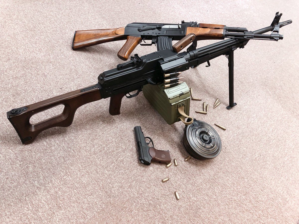 特報！ 明日、RAPTOR PKP BULLPUPが入荷するとお知らせ致しましたが、A&K PKも入荷致しますゼ！ 個人的には一番好きなLMG ...